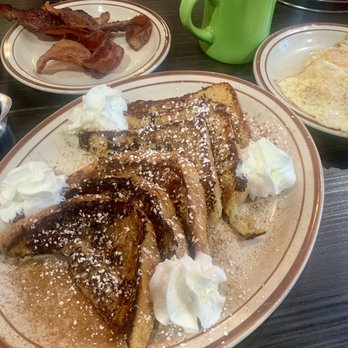 EARL E BYRDS - Updated May 2024 - 37 Photos & 57 Reviews - 202 E Superior St, Munising, Michigan ...