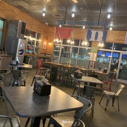BURGERFI - Updated November 2024 - 355 Photos & 391 Reviews - 3004 Wake ...