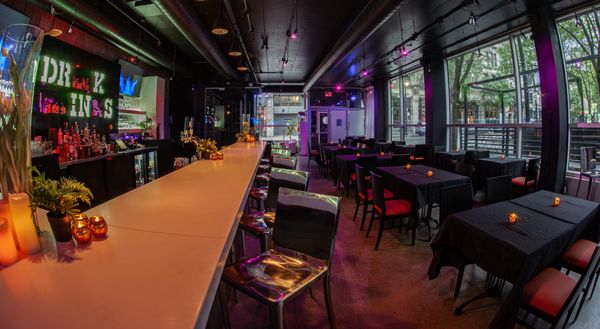 ESTRELLA - Updated May 2026 - 10 Photos - 1165 Boulevard Saint-Laurent ...