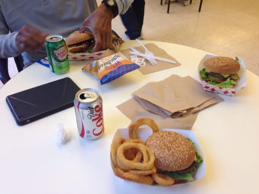 KAISER PERMANENTE MEDICAL CENTER CAFETERIA - Updated October 2025 - 16 ...