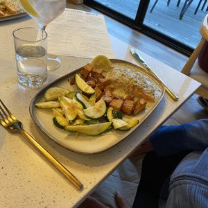 THE WEST SIDE KITCHEN - 10 Photos - 109 N Beach Rd, Eastsound ...