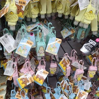 DAISO - Updated March 2025 - 49 Photos & 13 Reviews - 68 35th St ...