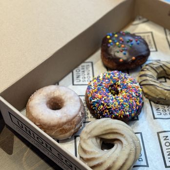 UNION SQUARE DONUTS - Updated January 2025 - 812 Photos & 766 Reviews ...