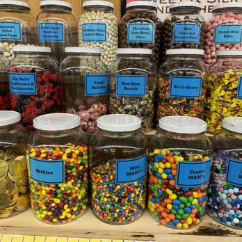 CHUTTERS - Updated December 2025 - 198 Photos & 123 Reviews - 43 Main ...