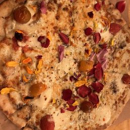 TIMBER PIZZA - Updated April 2025 - 39 Photos & 35 Reviews - 192 West ...