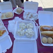 LONG’S FAMILY PASTRY - 740 Photos & 319 Reviews - Bakeries - 715 N ...