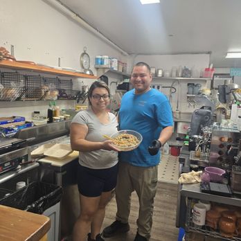 THANIA’S JUICE BAR - Updated November 2025 - 141 Photos & 122 Reviews ...