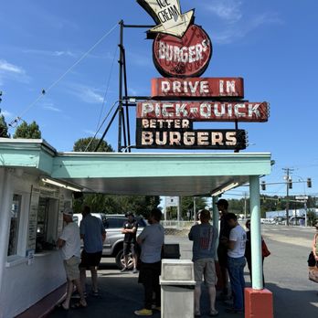 PICK-QUICK DRIVE IN - Updated September 2025 - 386 Photos & 430 Reviews ...