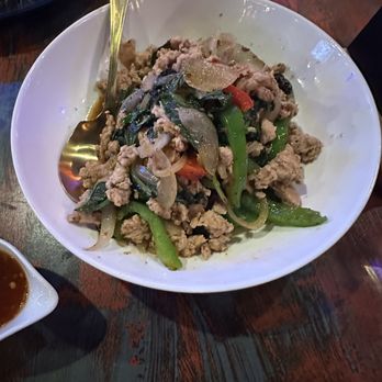 AUTTAROTE THAI CUISINE - Updated July 2024 - 44 Photos & 16 Reviews ...