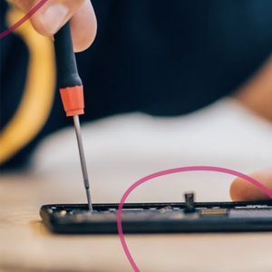 APPLE QUEENS CENTER - Updated March 2025 - 49 Photos & 180 Reviews - 90 ...