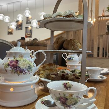 PRINCE TEA HOUSE - EDISON - Updated October 2025 - 395 Photos & 113 ...