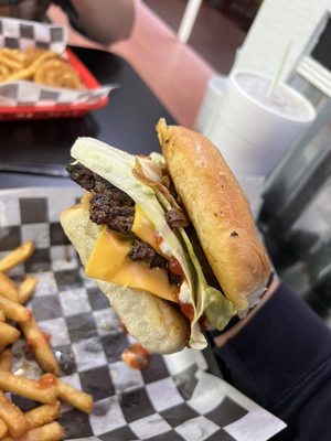 PAPA DOGZ - Updated January 2026 - 42 Photos & 40 Reviews - 707 Dixie ...