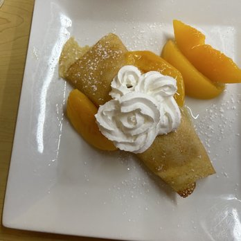 D’LICIOUS CAFFE - Updated June 2024 - 323 Photos & 314 Reviews - 581 E ...