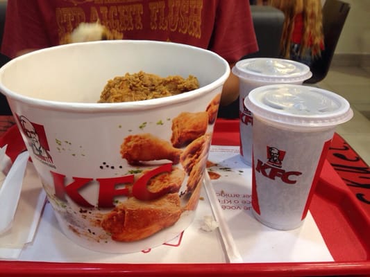 KFC - Av. Aricanduva, São Paulo - SP, Brazil - Fast Food - Restaurant ...