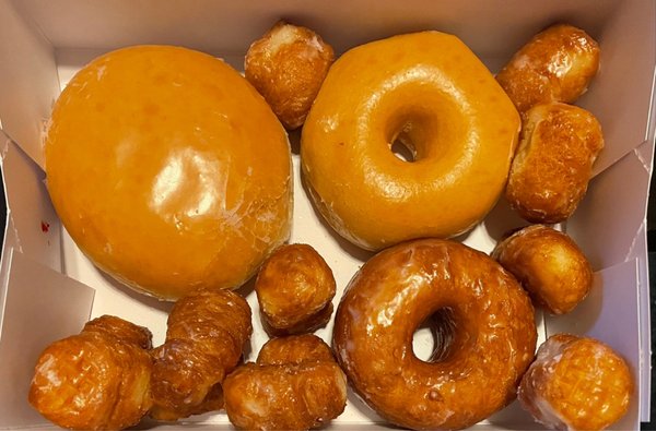 MORNING DONUTS - Updated January 2026 - 41 Photos & 37 Reviews - 8270 ...