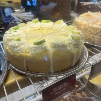 THE CHEESECAKE FACTORY - Updated January 2026 - 446 Photos & 507 ...