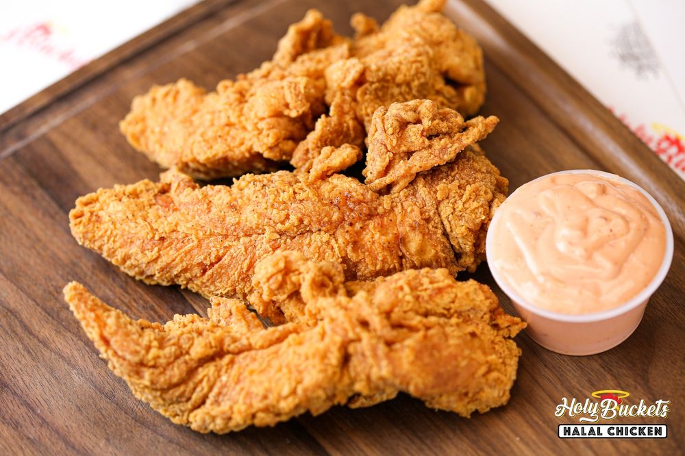HOLY BUCKETS HALAL CHICKEN & PIZZA - Updated January 2026 - 131 Photos ...