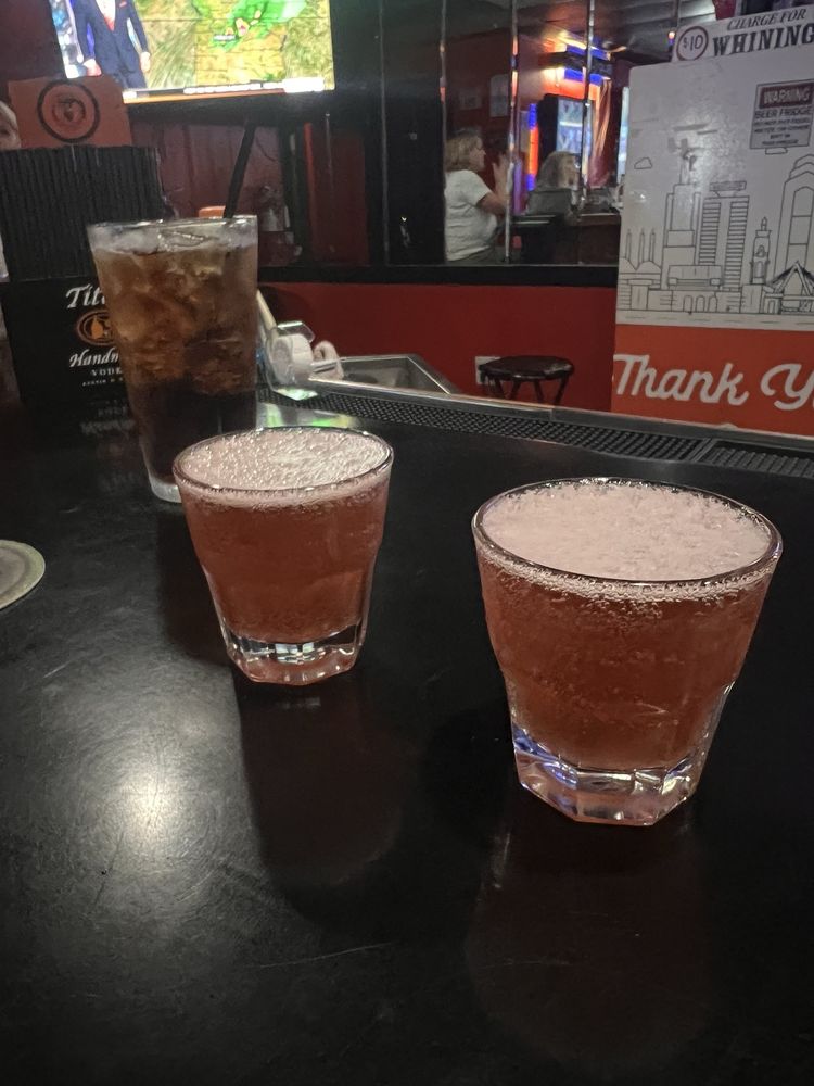 THE POISON APPLE - Updated January 2026 - 7632 N Oak Trafficway, Kansas ...