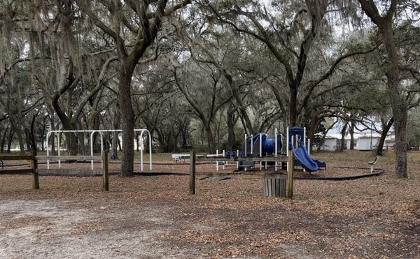 FLORAHOME COMMUNITY PARK - Updated May 2024 - 12 Photos - 151 E ...
