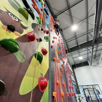 ALPINE CLIMBING ADVENTURE FITNESS - Updated July 2025 - 216 Photos ...