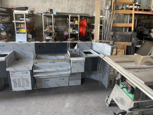 AKM RESTAURANT SUPPLY DEPOT - Updated May 2026 - 84 Photos - 245 W 22nd ...