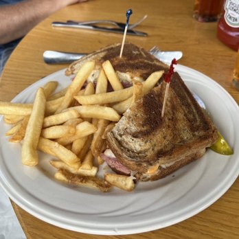 PISGAH INN - Updated January 2026 - 289 Photos & 210 Reviews - 4086 ...