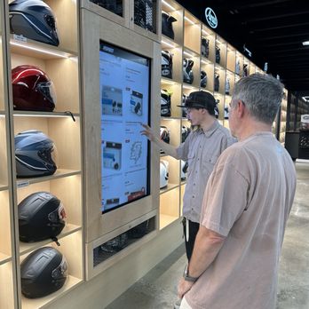 SPEED ADDICTS - Updated December 2025 - 33 Photos & 52 Reviews - 2075 N ...