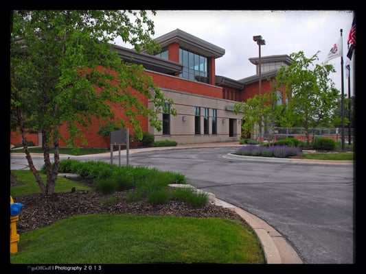 TINLEY PARK PUBLIC LIBRARY - Updated October 2025 - 10 Photos & 29 ...