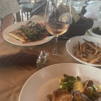 ANIS CAFE & BISTRO - Updated December 2024 - 600 Photos & 479 Reviews ...