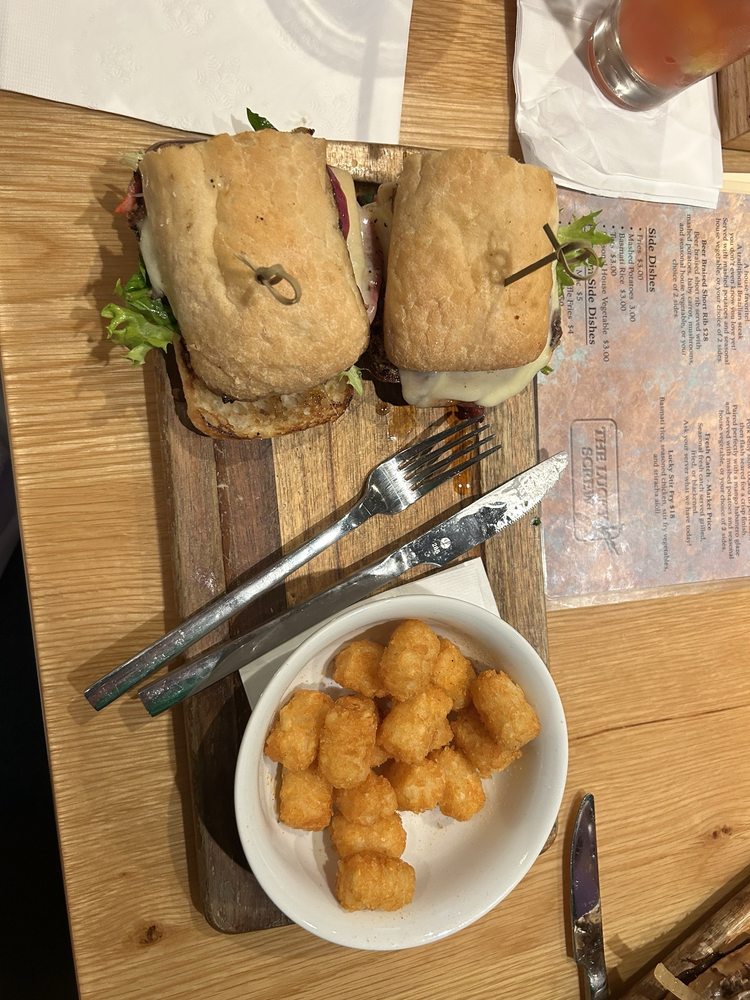 THE LUCKY SCREW - Updated October 2025 - 77 Photos & 79 Reviews - 1527 ...