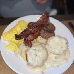 LE MOO - Updated January 2026 - 1648 Photos & 1001 Reviews - 2300 ...