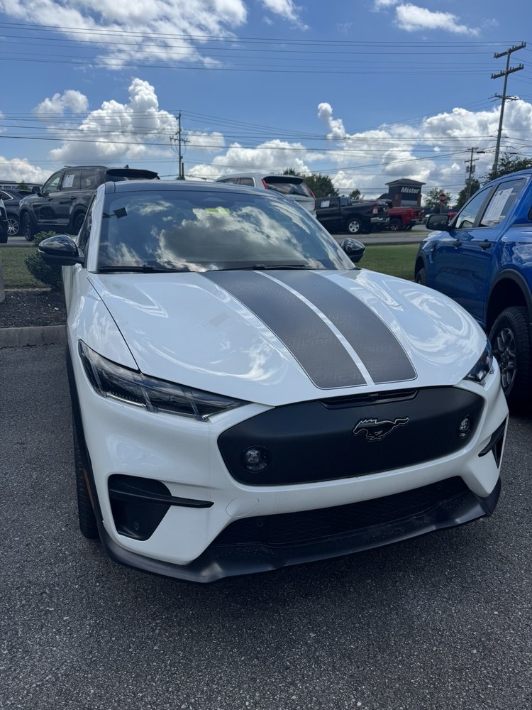 GALLATIN FORD - Updated November 2025 - 10 Reviews - 1394 Nashville ...