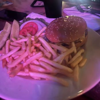 THE SIRE BAR AND GRILL - Updated July 2025 - 222 Photos & 330 Reviews ...