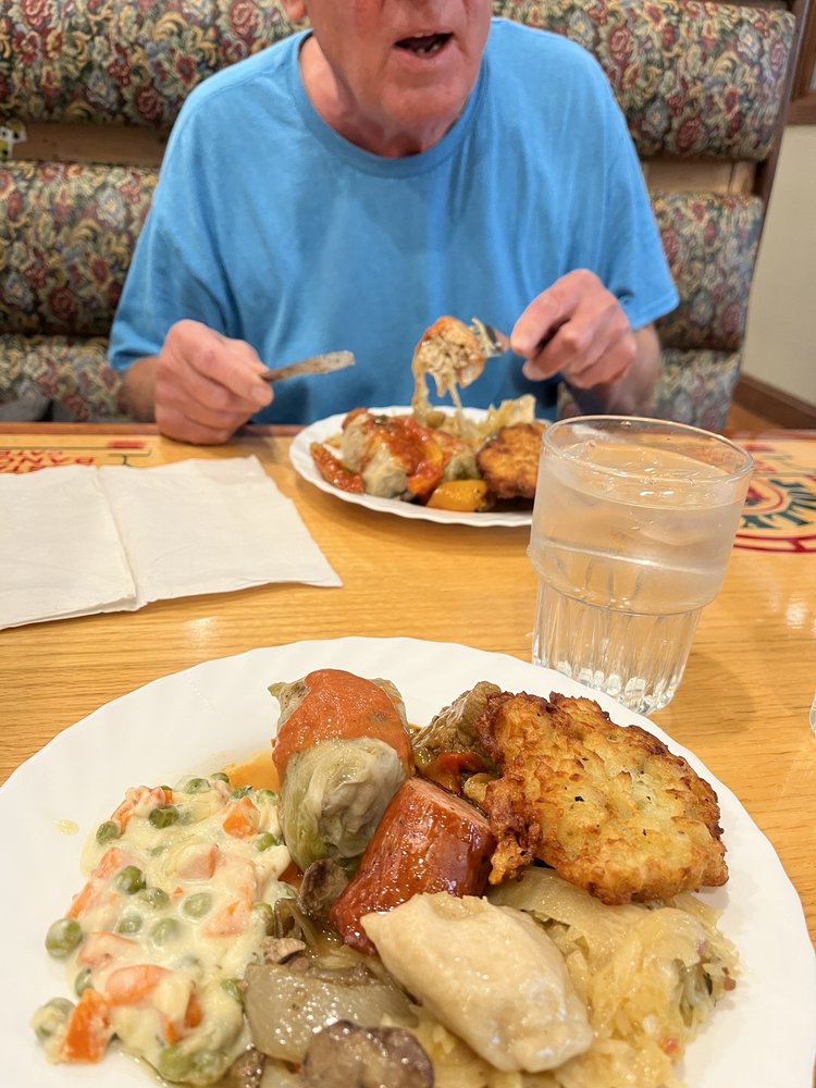 JOLLY INN RESTAURANT & BANQUET - Updated May 2025 - 154 Photos & 230 ...