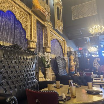 MAHARANI PALACE - Updated December 2025 - 343 Photos & 131 Reviews ...