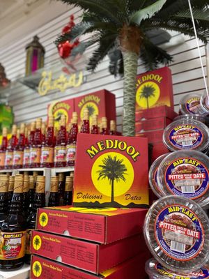 PASHA MARKET - Updated January 2025 - 135 Photos & 130 Reviews - 20802 ...