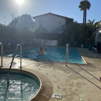 MASON BEACH INN - Updated October 2024 - 111 Photos & 164 Reviews - 324 ...