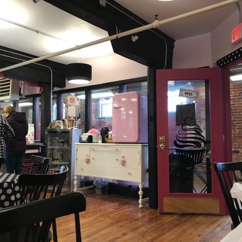 WHOOPIE-DOO AND CUPCAKES TOO - Updated December 2025 - 195 Photos & 40 ...