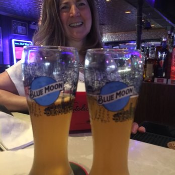 KORNER HOUSE BAR & GRILL - Updated May 2024 - 24 Photos & 75 Reviews ...