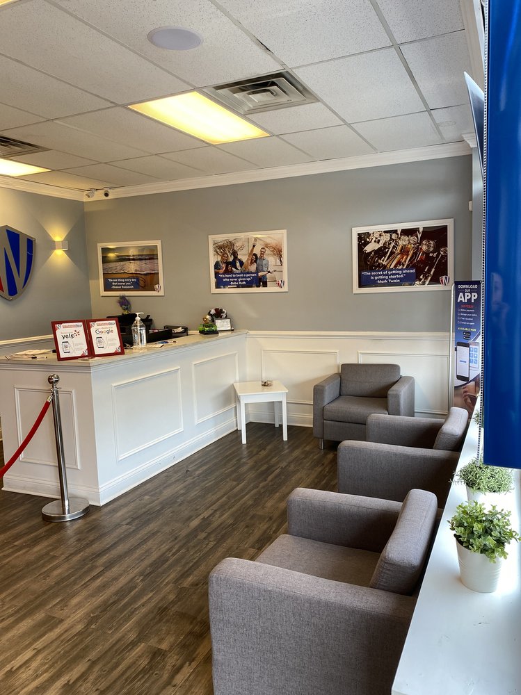 INSURANCE NAVY BROKERS - Updated October 2025 - 10 Photos - 3325 W ...