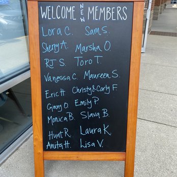 CRYO LOUNGE - Updated October 2025 - 10 Photos - 4600 Shelbyville Rd ...