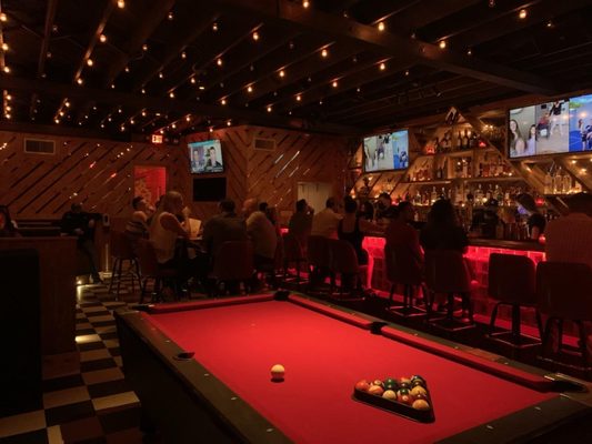 ROXANNE’S LIQUOR BAR & KITCHEN - 37 Photos & 29 Reviews - Pubs - 823 N ...