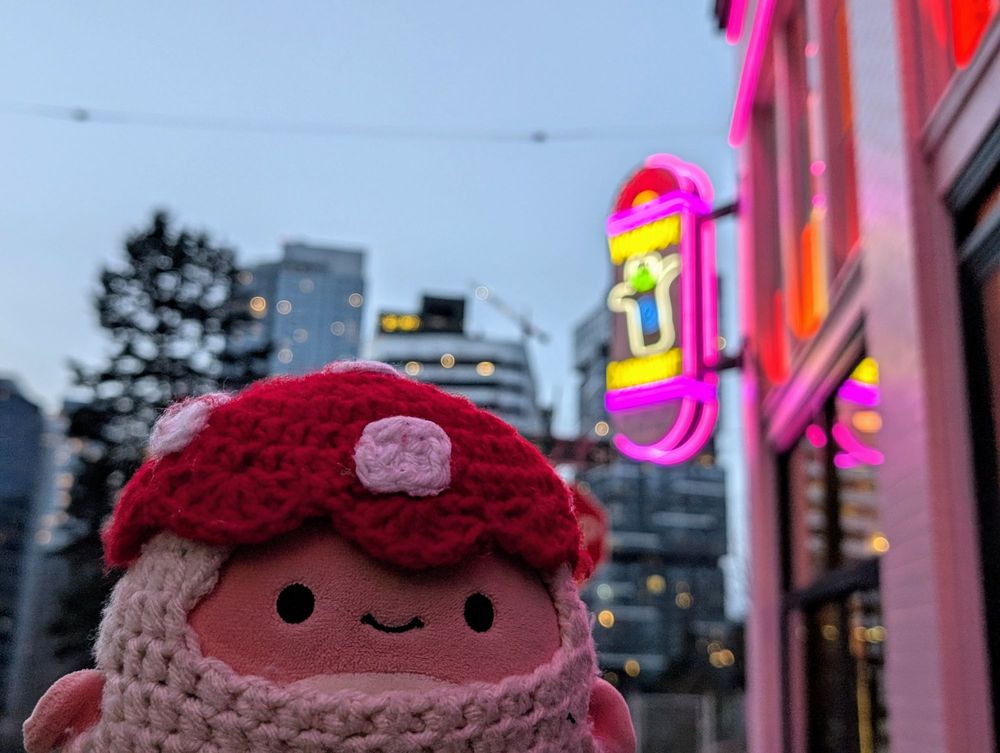 VOODOO DOUGHNUT - Updated December 2025 - 420 Photos & 121 Reviews ...