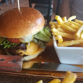 HOT ROCKS CREATIVE DINER - Updated July 2025 - 46 Photos & 57 Reviews ...