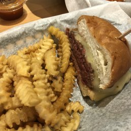 BUFFALO TAP - Updated August 2024 - 113 Photos & 275 Reviews - 4990 W ...