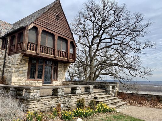 BEE TREE PARK - Updated August 2025 - 53 Photos & 16 Reviews - 2701 ...