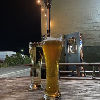 47 HILLS BREWING COMPANY - Updated July 2024 - 425 Photos & 302 Reviews ...