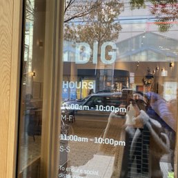 DIG INN - Updated December 2025 - 132 Photos & 182 Reviews - 1616 ...