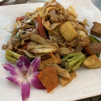 MEE THAI RESTAURANT - Updated February 2025 - 595 Photos & 447 Reviews ...