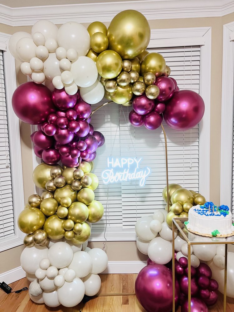 DRAPES AND BALLOONS - Updated April 2025 - 18 Photos - Hudson, New ...